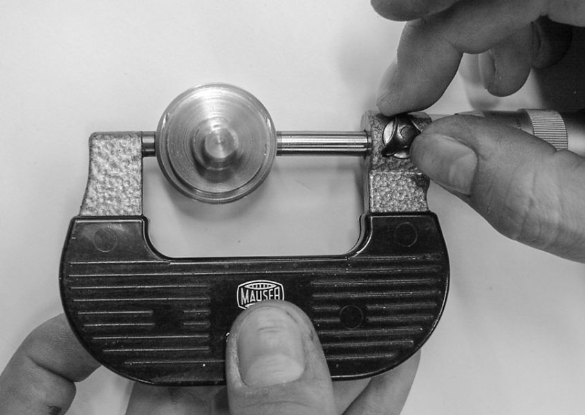 02 - Bügelmessschraube: Aufbau und ablesen | AUTOSCHRAUBER.DE