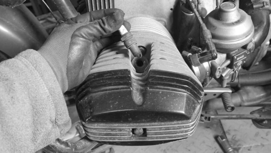 Ventile einstellen | AUTOSCHRAUBER.DE